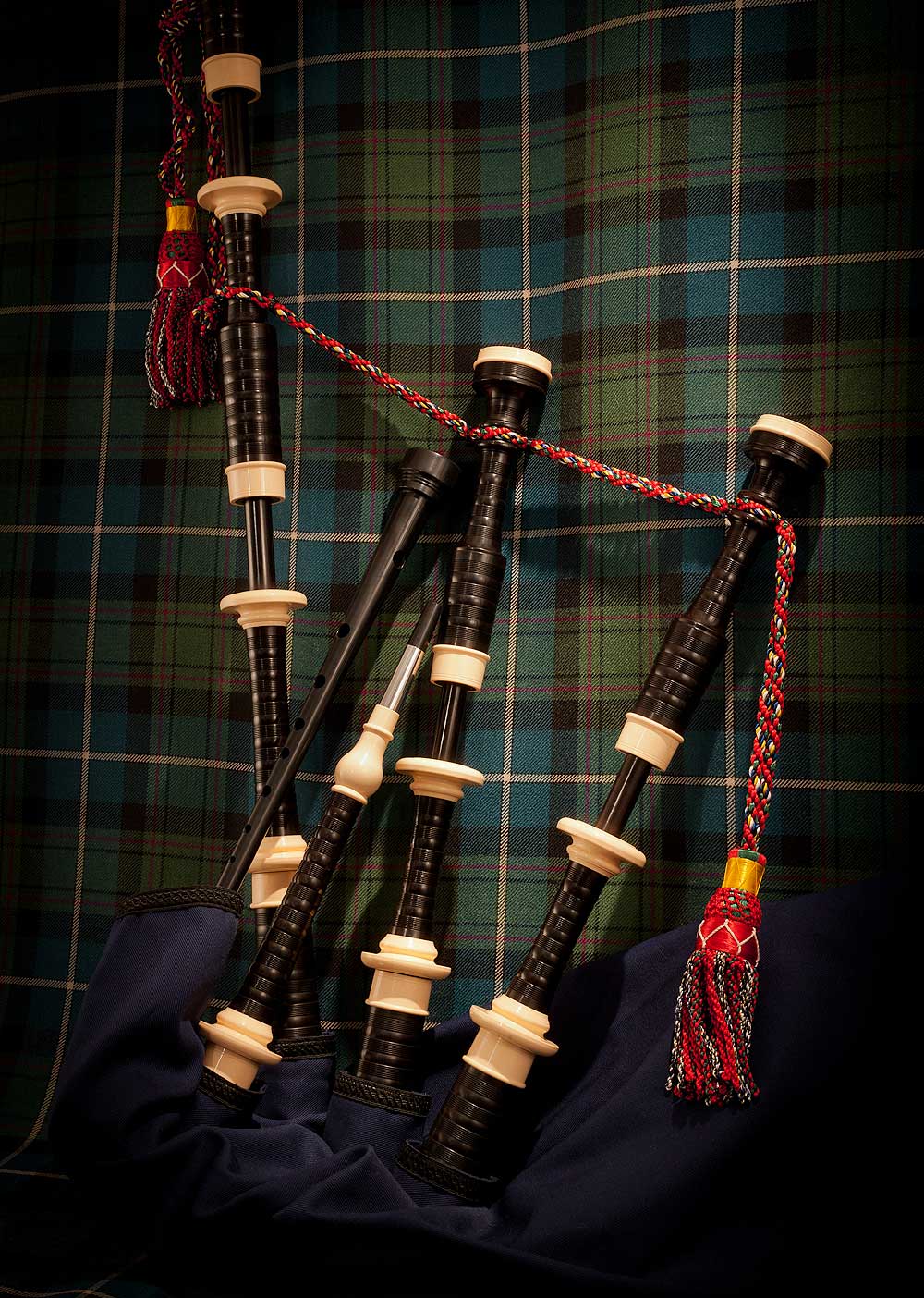 Duncan MacRae SL3 Bagpipes by Stuart Liddell – The Piper's Cove